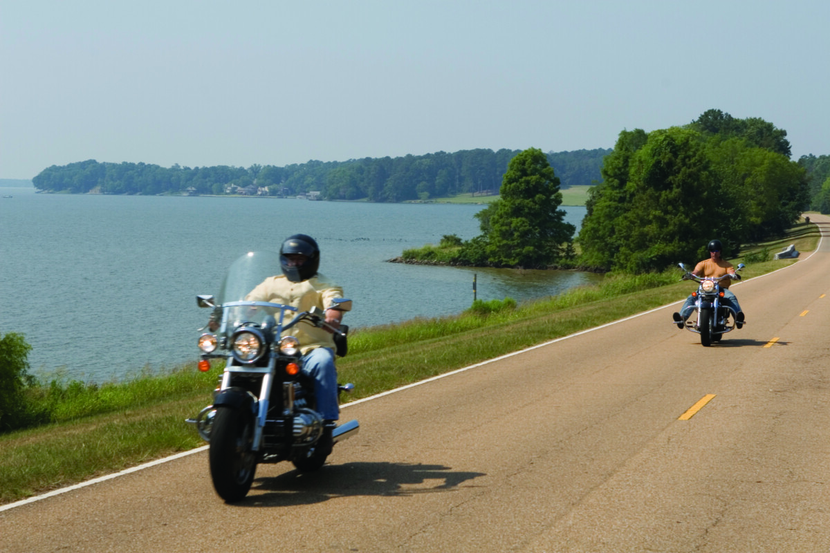 “One of the Best Rides in the Nation” - Natchez Trace Compact
